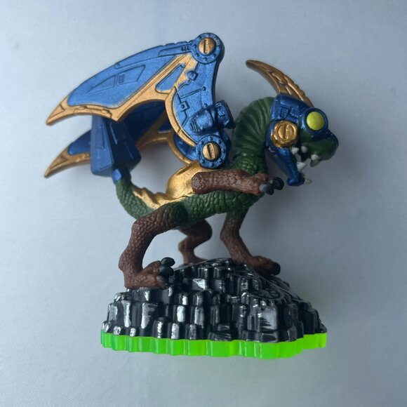 Activision | Toys | Skylanders Spyros Adventure Drobot Figure Tech ...